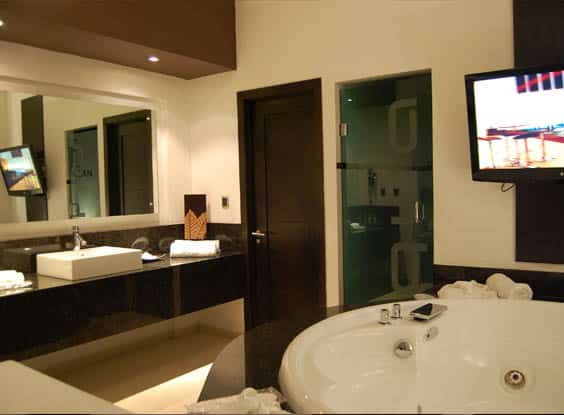 Motel 🥇 AQUA PALAU - Albercas【2026